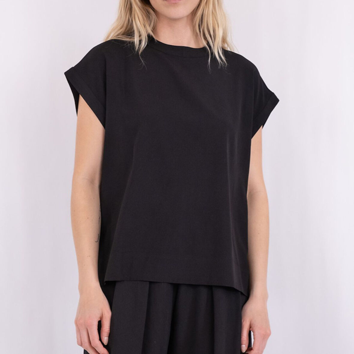 Neo Noir - Diandra Top 160840 black - jydepotten.dk